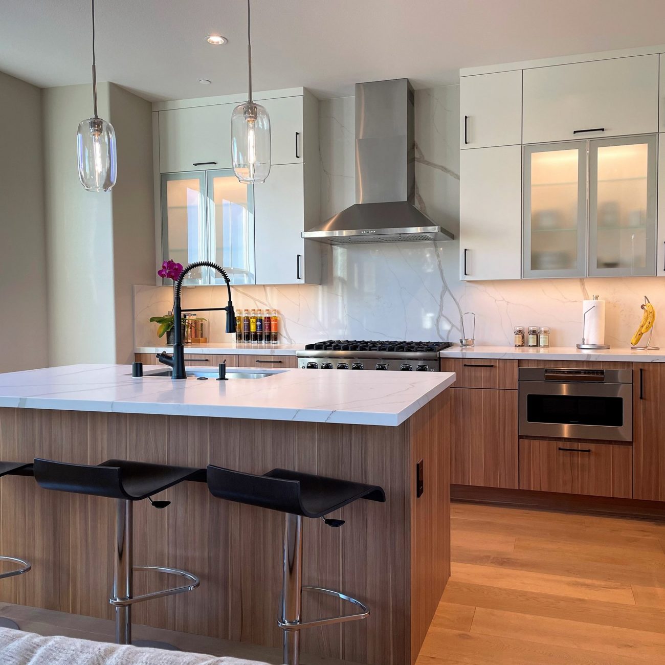 Cabinets for Kitchens - Best Buy Cabinets